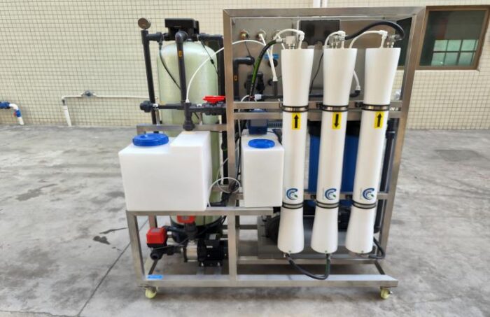 Home Desalination: Drinkable Water from the Sea at 500L/H